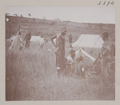Wakamba im Lager | Weltmuseum Wien