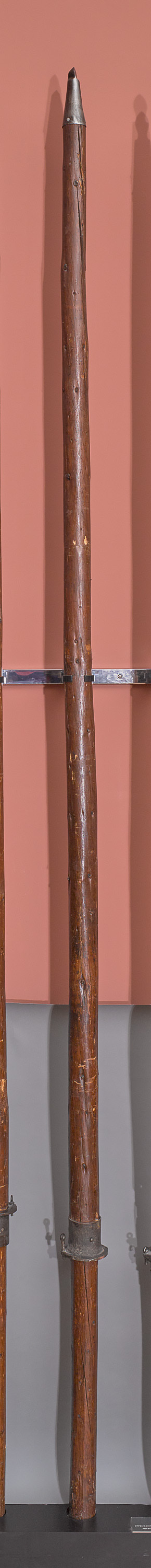 Kunsthistorisches Museum: Stangenwaffe: Rennlanze mit Scharfeisen
