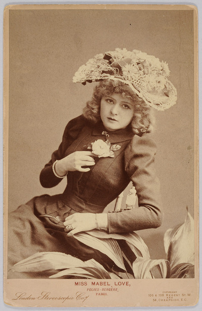 Theatermuseum: Zivilporträt: Mable Love